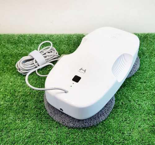 Мойщик окон Hutt Window Cleaning Robot DDC 5/DDC55