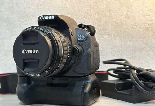 Фотоаппарат Canon 650d + батблок