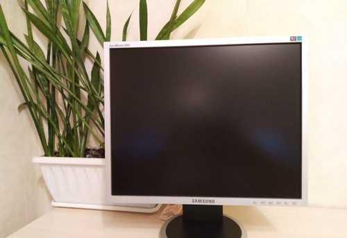 Монитор Samsung SyncMaster 940T