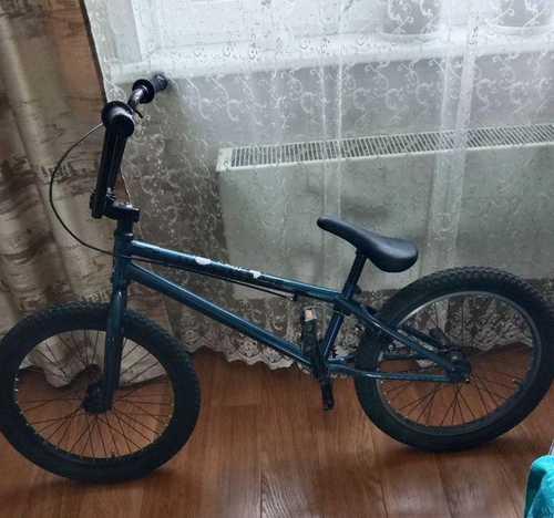 Трюковой велосипед bmx