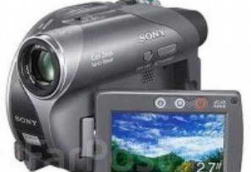 Цифровая видеокамера Sony DCR-DVD205E
