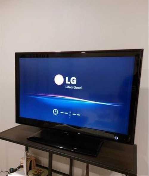 Телевизор LG 37LE5500