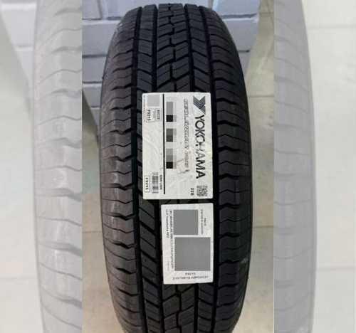 Yokohama Geolandar G033V 215/70 R16 100H