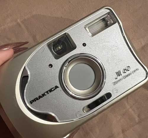 Пленочный фотоаппарат praktica m60