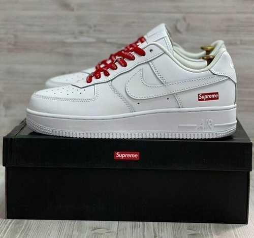 Кроссовки nike air force 1 supreme белые