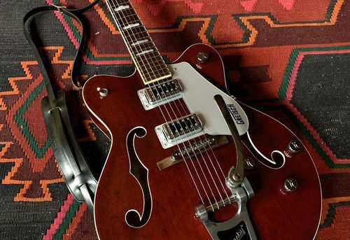 Полуакустическая гитара Gretsch G5422T