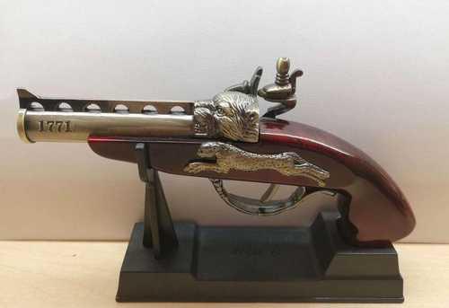 Зажигалка пистолет СССР