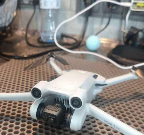 Квадрокоптер dji mini 3 pro на запчасти или ремонт