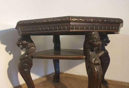 Старинный антикварный стол