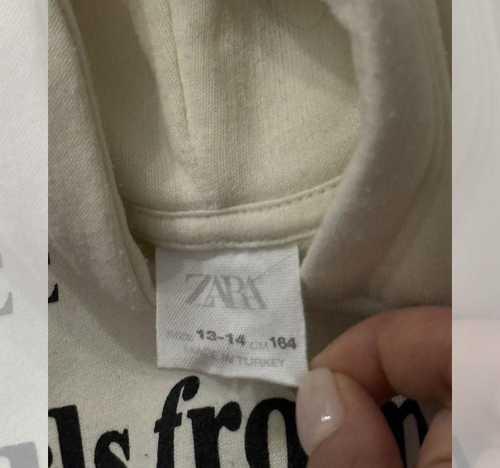 Толствка Zara