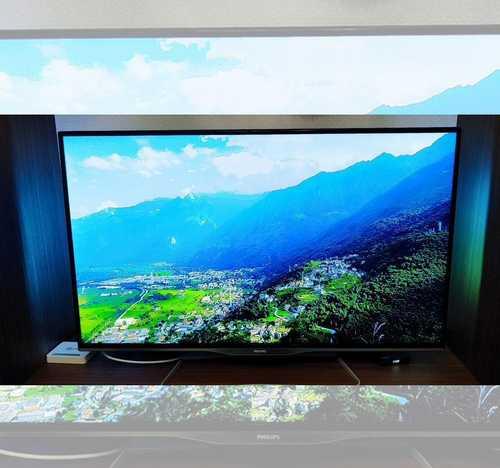 Телевизор Philips 47 SmartTV Ambilight