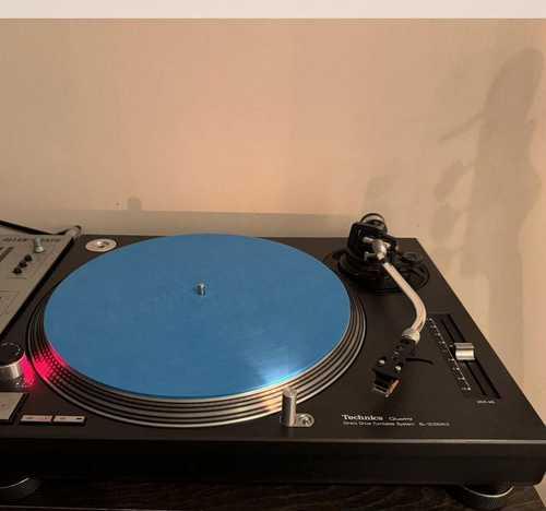 Technics SL-1210 MK2 с иглой
