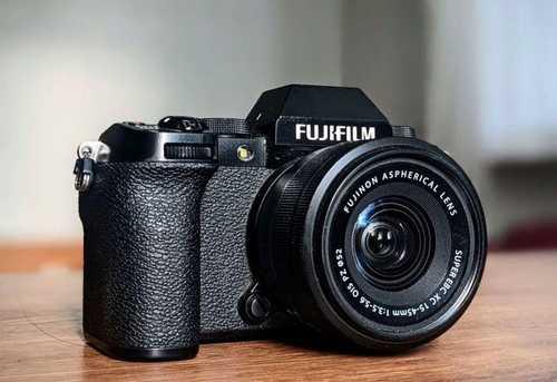Fujifilm X-S10 Kit XC 15-45mm + доп. объектив 35mm