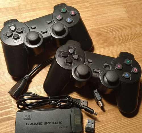 Игровая приставка game stick lite