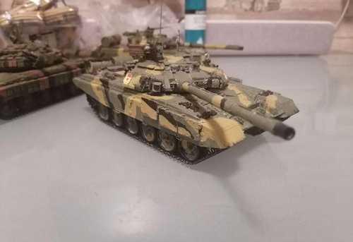 Танк Т-90 сборная модель 1:35
