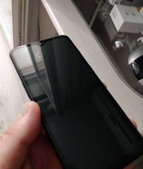 Мощный смартфон OnePlus 6t 8/128gb