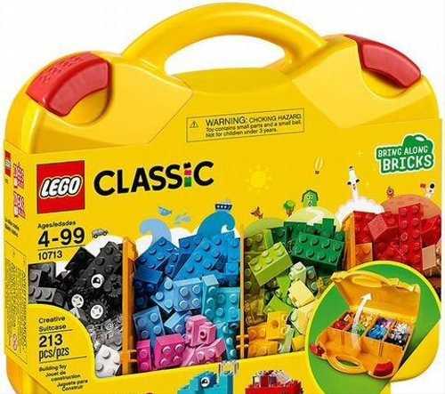 Lego Classic Чемоданчик для творчества и #224112