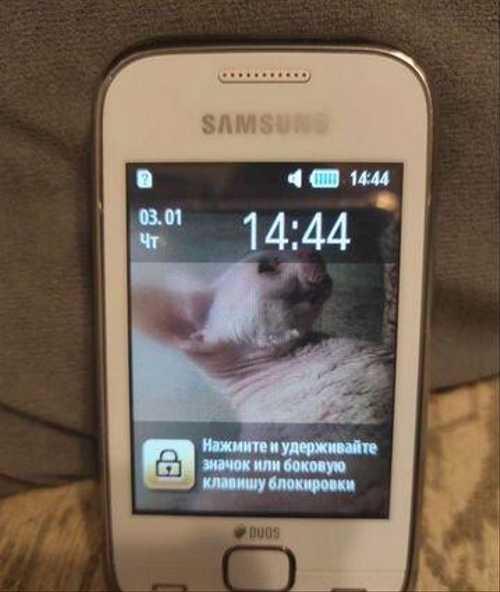 Телефон Samsung GT-C3312