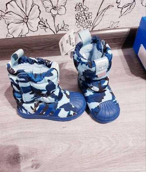 Adidas сапожки р. 22/28