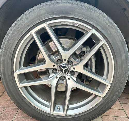 Kinforest KF-550 315/40 R21