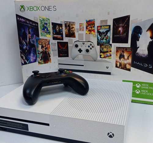 Игровые приставки Xbox One S 500Gb