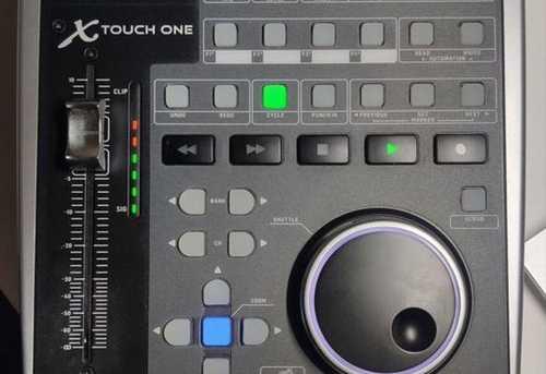 Behringer X touch ONE (usb midi контроллер)
