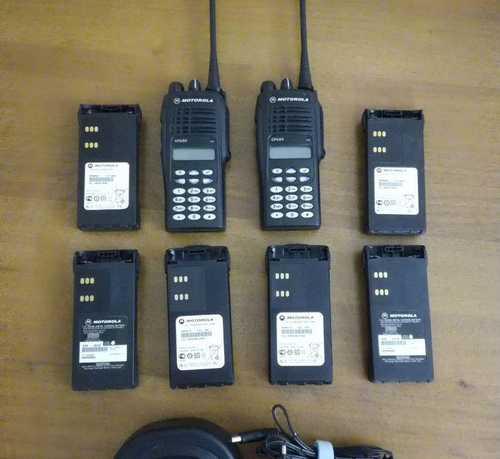 Комплект раций Motorola GP680 UHF