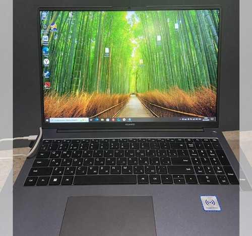 Huawei matebook d16