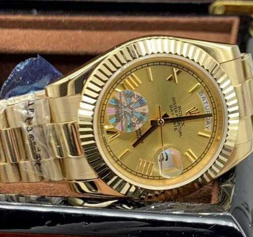 Мужские часы Rolex Oyster Perpetual Day - Date