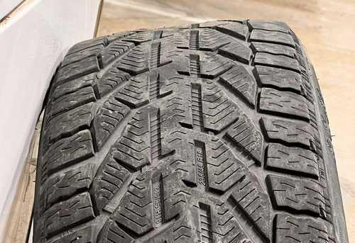 Tigar Winter 235/45 R18