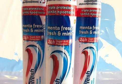 Зубная паста Aquafresh Аквафреш 100мл Финляндия