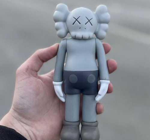 Игрушка Kaws