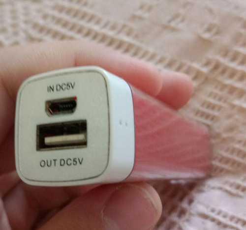 Внешний аккумулятор на 2200mAh