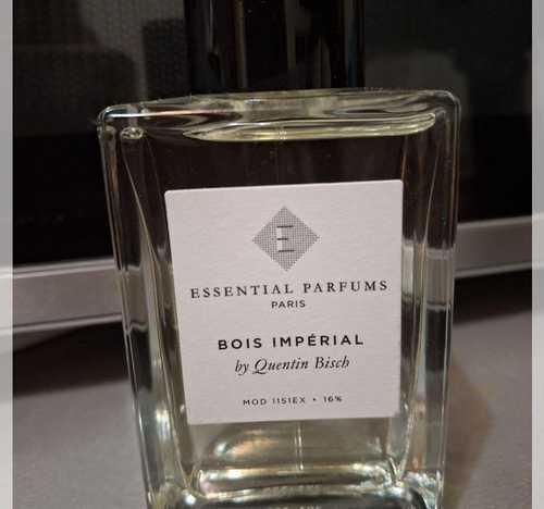 Essential parfums parisbois imperial refillable