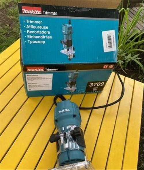 Ручной фрезер Makita 3709