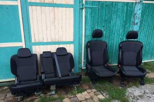 Сиденья Mitsubishi Outlender CW5W 4B12 2010