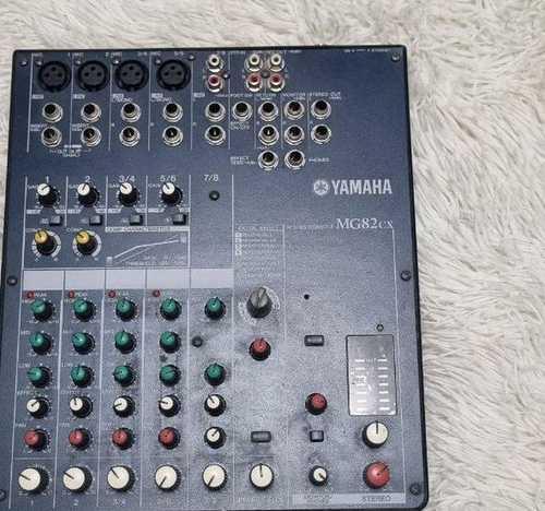 Микшерный пульт Yamaha MG 82cx