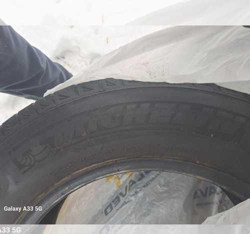 Michelin Latitude X-Ice 235/65 R17 108T