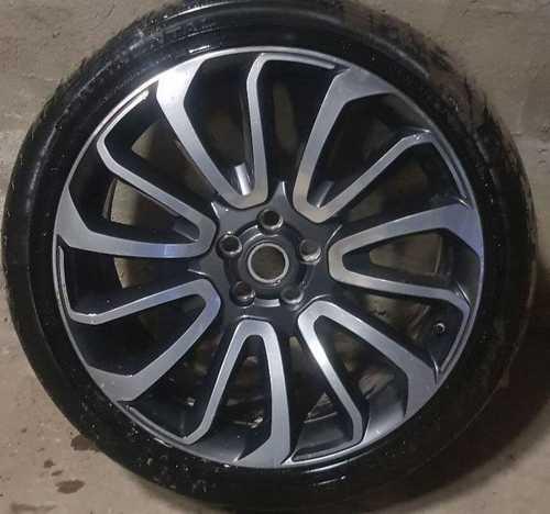 Колесо на range rover r22
