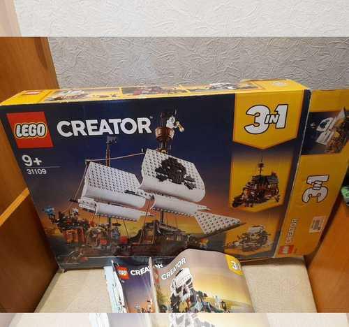 Lego creator 3 в 1 пиратский корабль 31109