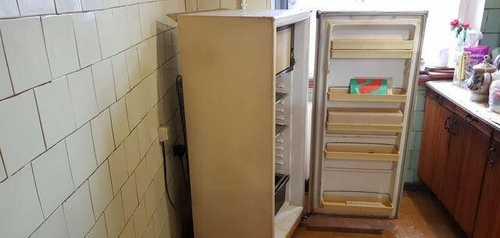 Холодильник бу Снайге 15Е