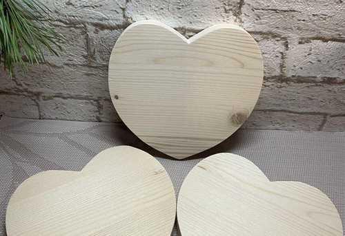 Деревянные заготовки в форме сердечек