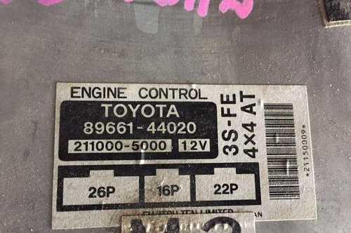 Эбу Toyota Ipsum (89661-44020) SXM15
