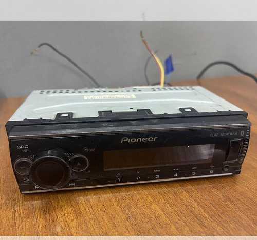 Pioneer MVH-S520BT