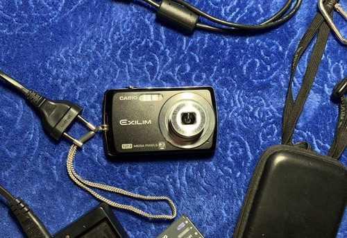 Компактный фотоаппарат casio Exilm ex-z35