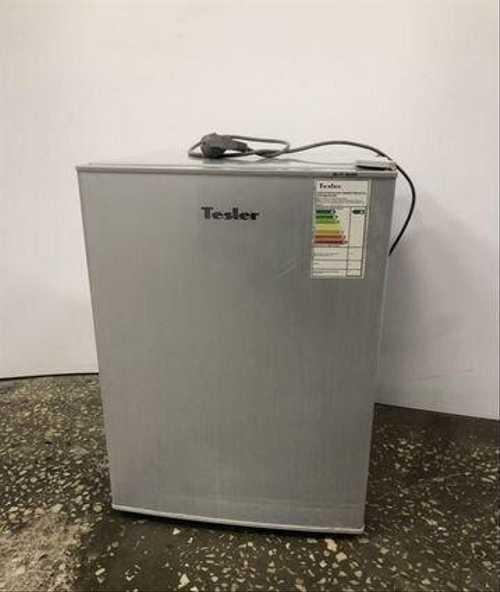 Холодильник бу Tesler RC-73 silver