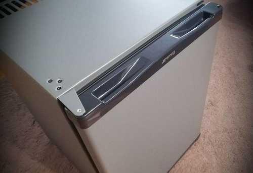 Холодильник Smeg ABM42
