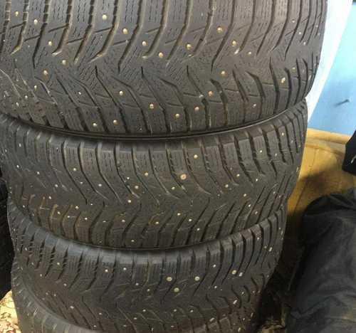Kumho Marshal Matrac KU17 215/65 R16 98
