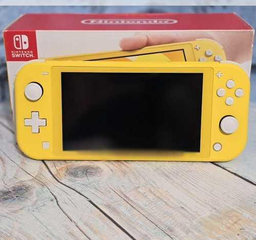 Nintendo switch lite желтый прошитый