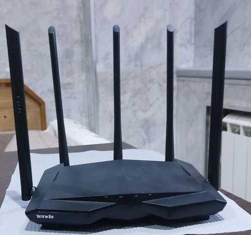 Wifi роутер tenda AC11